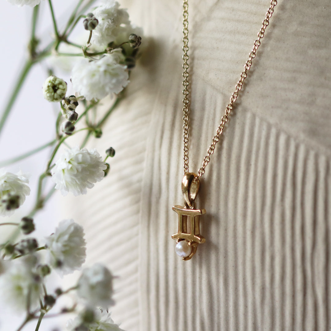 The Origin of Birthstone – GemondoTh